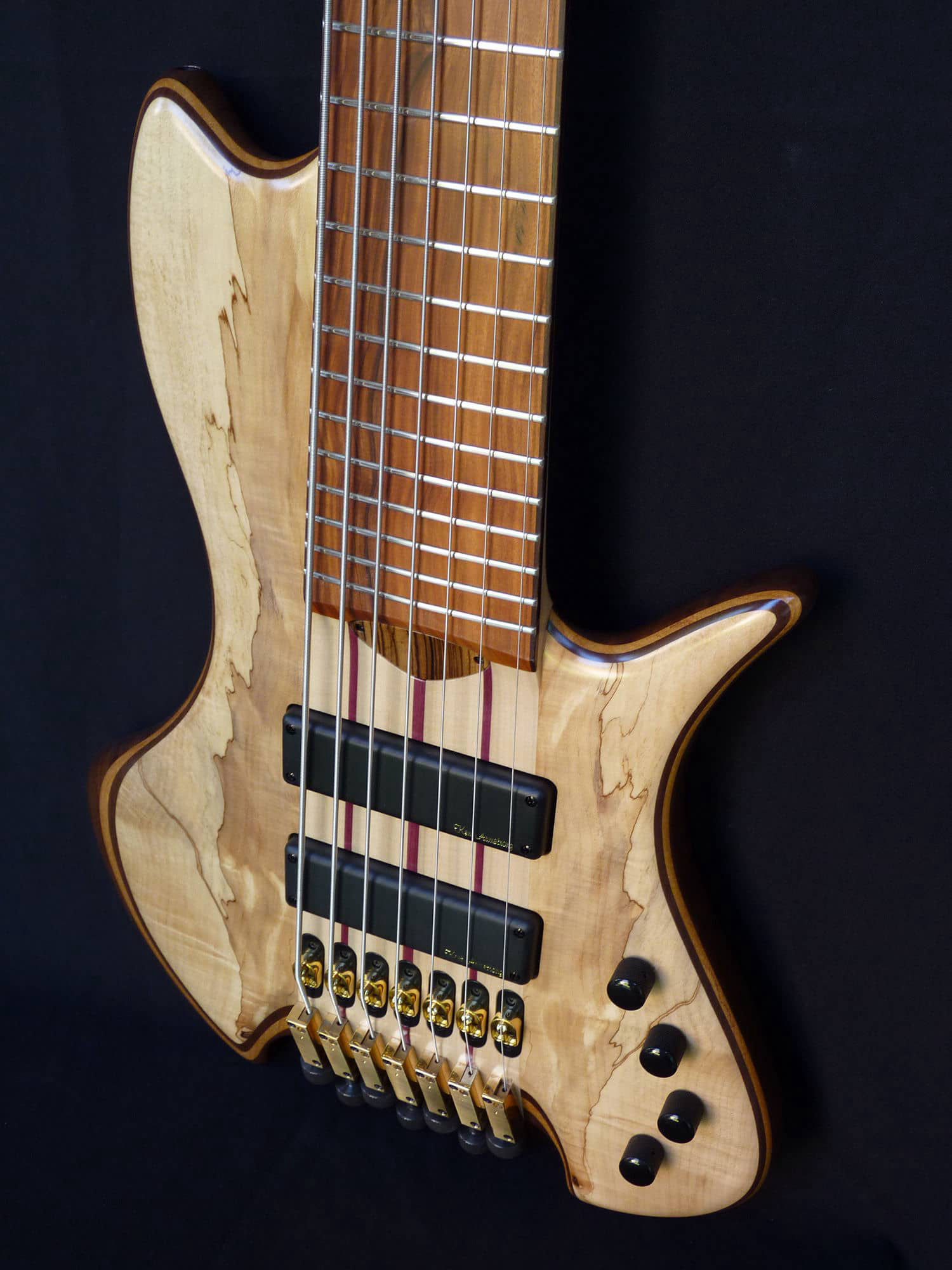 7-string basses by Daniel Fernández LUTHIER - Headless Bass
